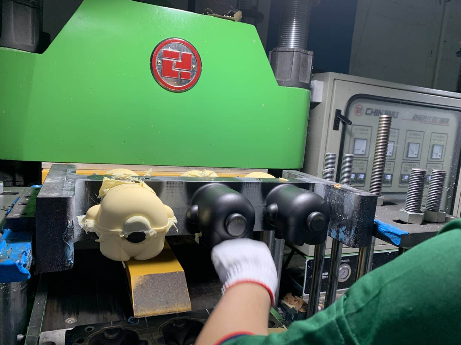 How To Make silicone boots? - Z.S.R.